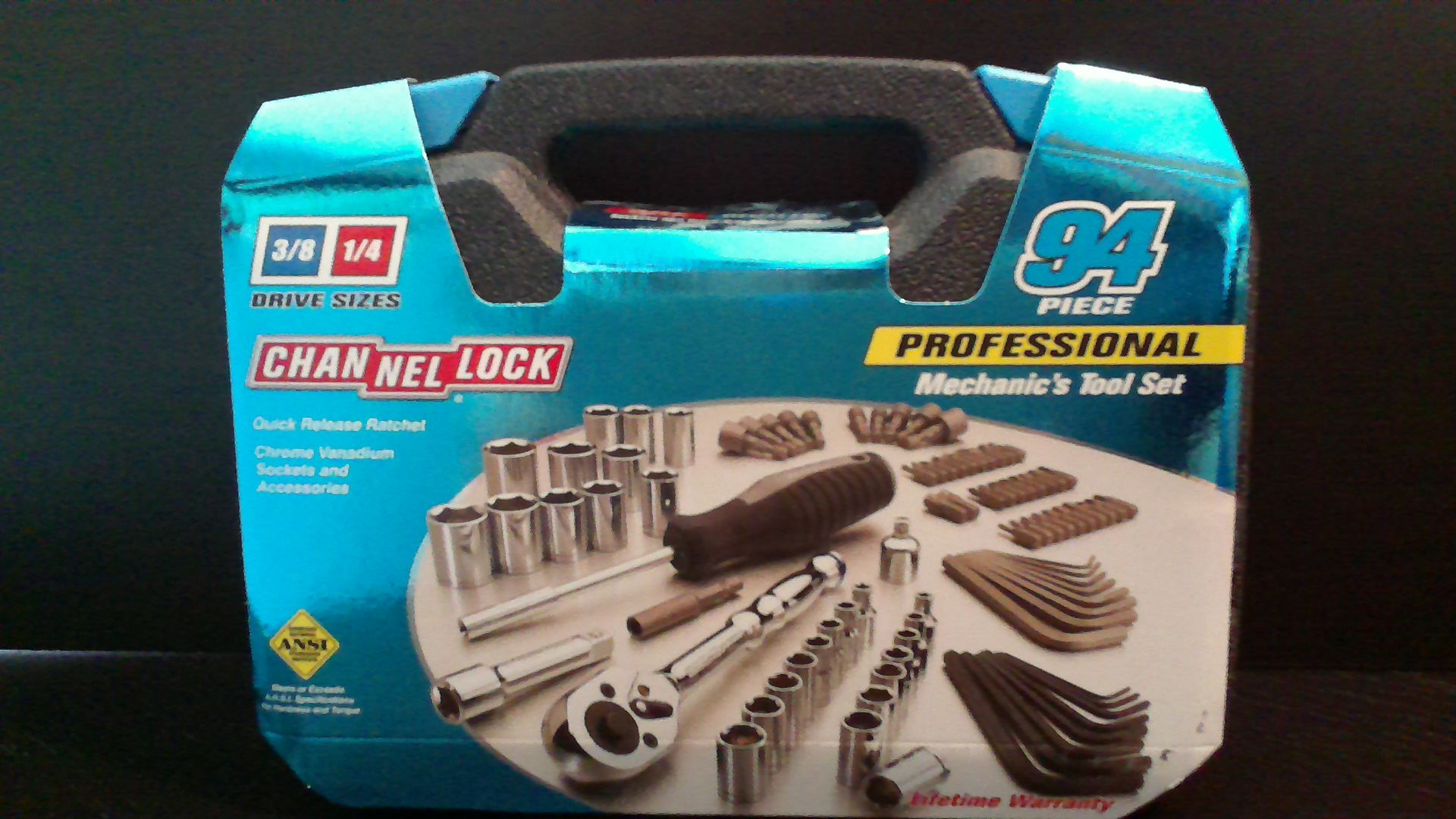 94 Piece Professional Mechanic's Tool Set