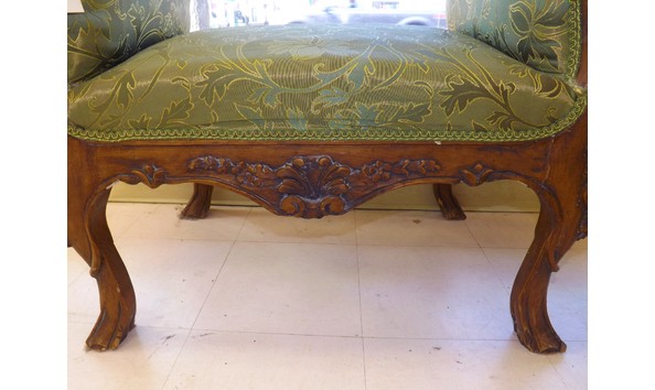 Vintage Floral Pattern Chair