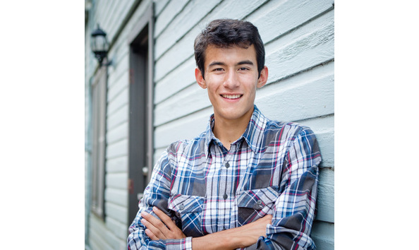Senior Portrait Package with Lucy Tuck Photography