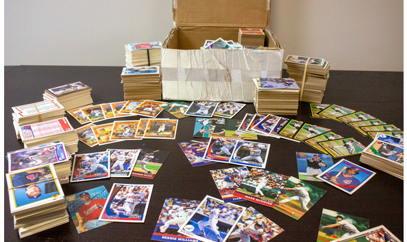 Large Lot of 20k+ Baseball Card Collection