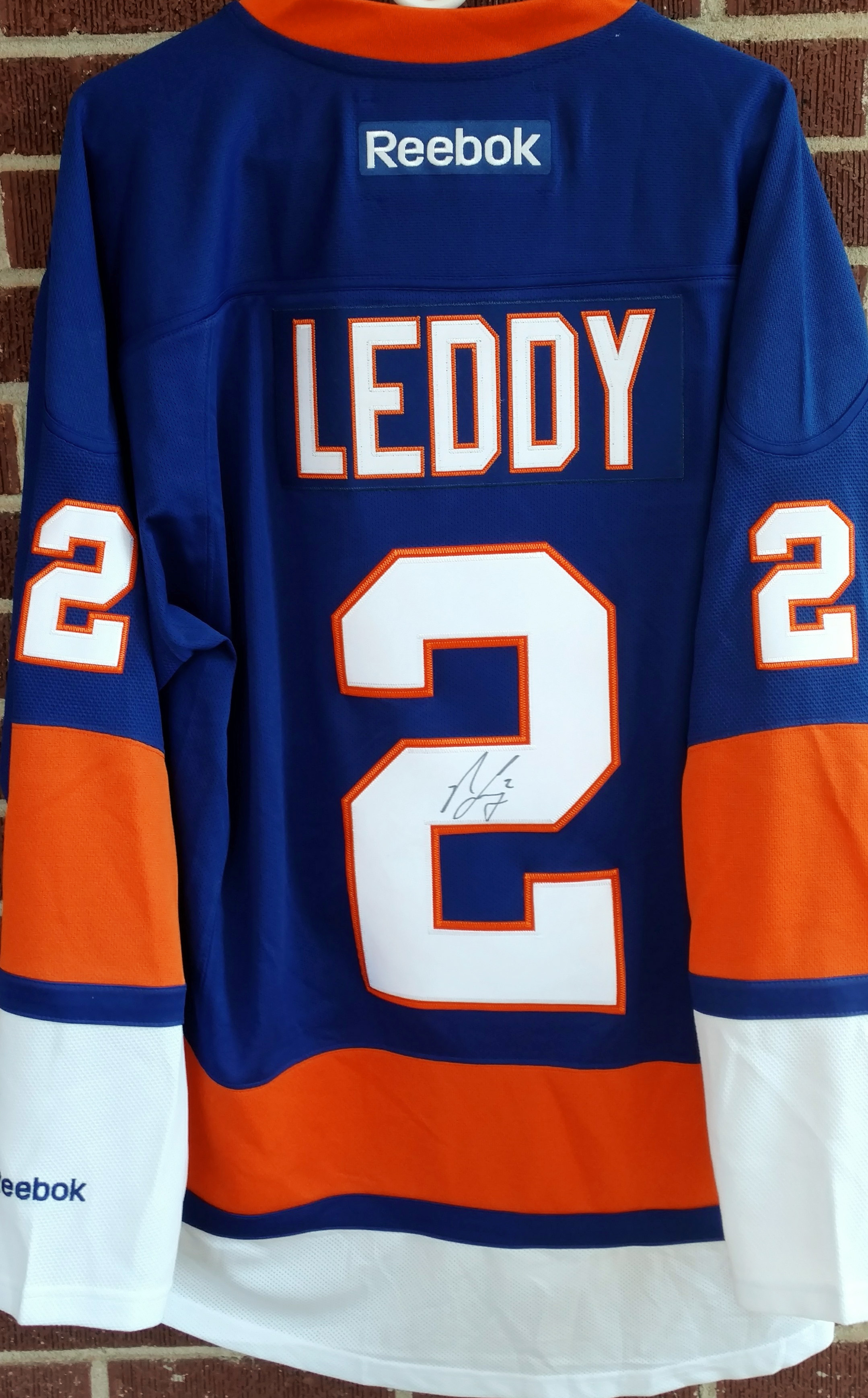 Nick Leddy - Autographed Jersey - Nick Leddy - NY Islanders