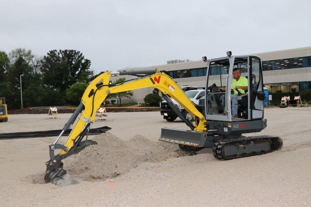 Equipment Rental - Mini Excavator - 1 week