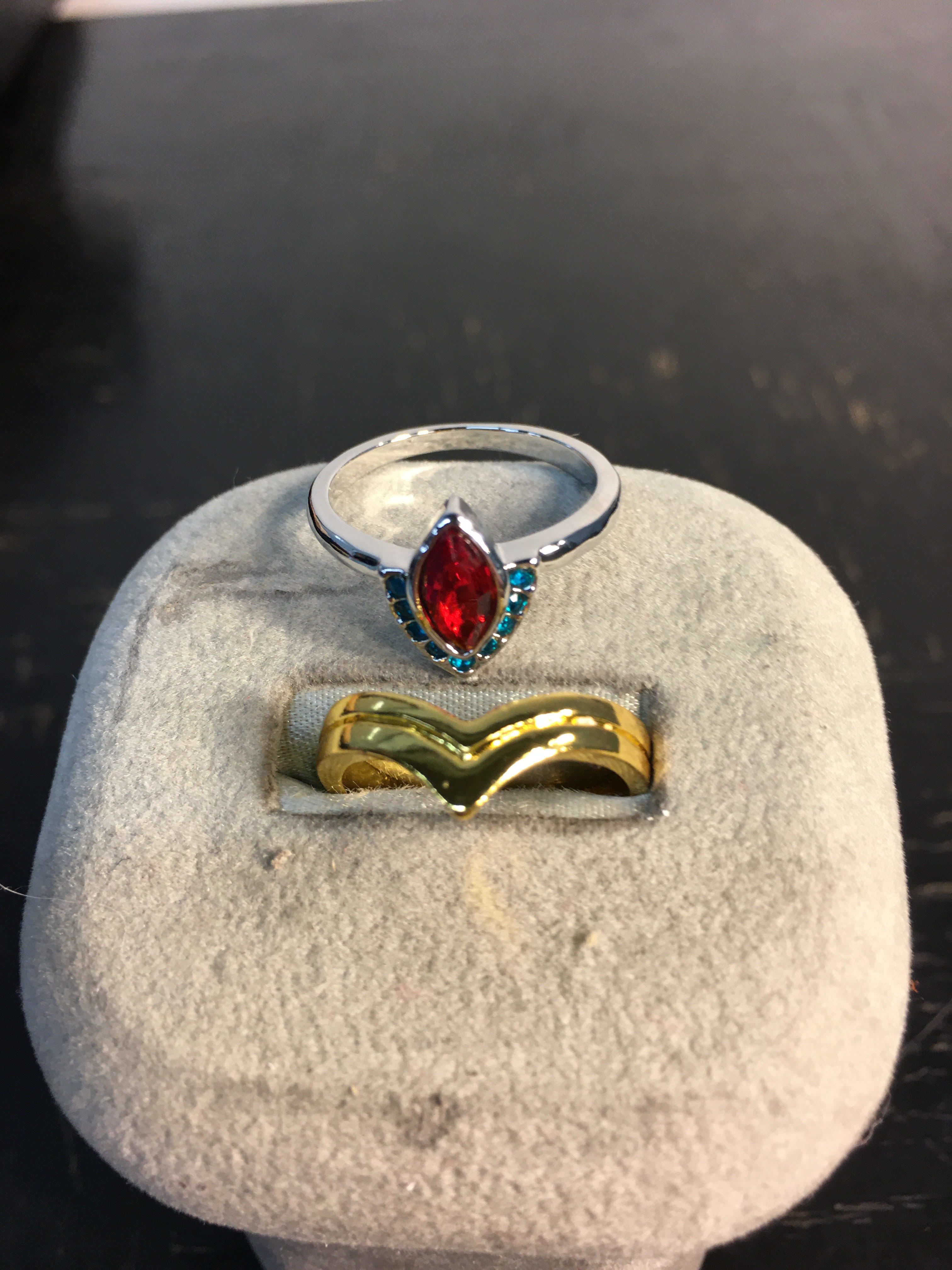 Jewelry: Wonder Woman Rings Set - Size 8, Silver and Gold Plated