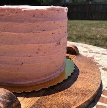 Little Lola's One Basic Cake