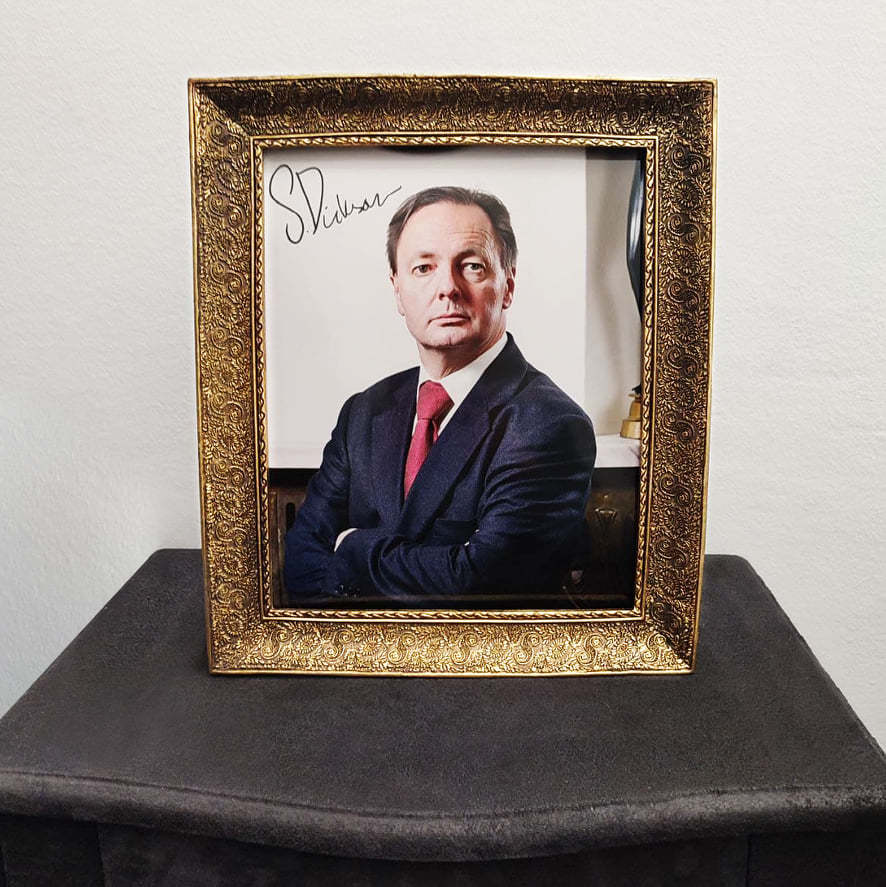 *Framed Corrupt Congressman Photo, Crime Runners, Vienna*