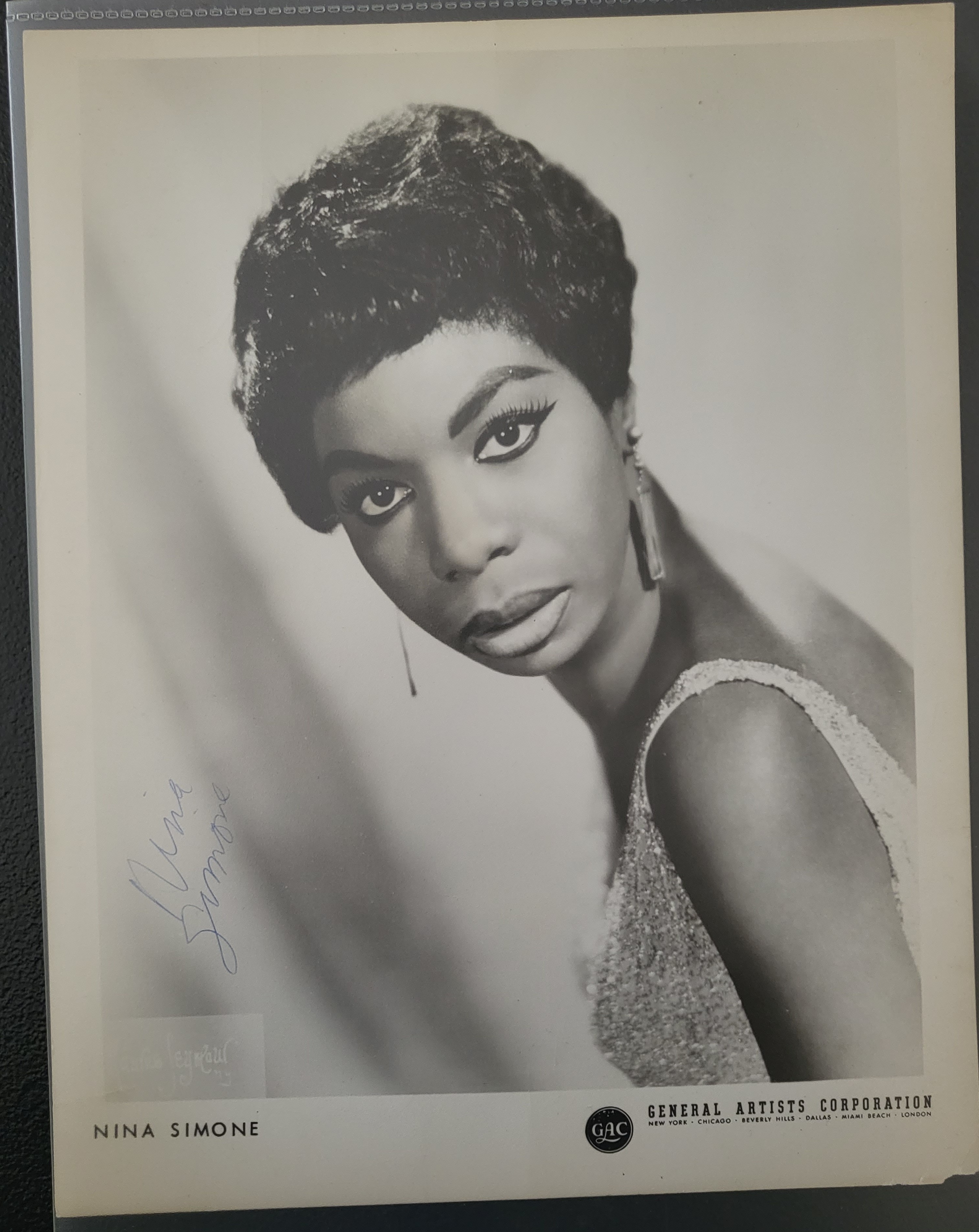 Nina Simone original autographed photo
