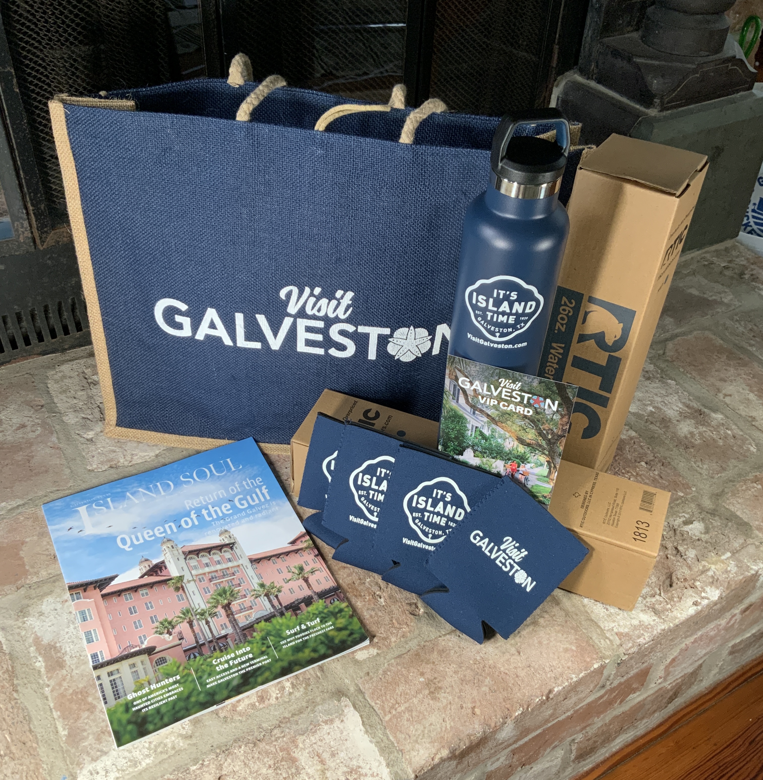 Visit Galveston VIP Pass & Goody BAG!! VIP Attraction Pass for TWO, TWO ...