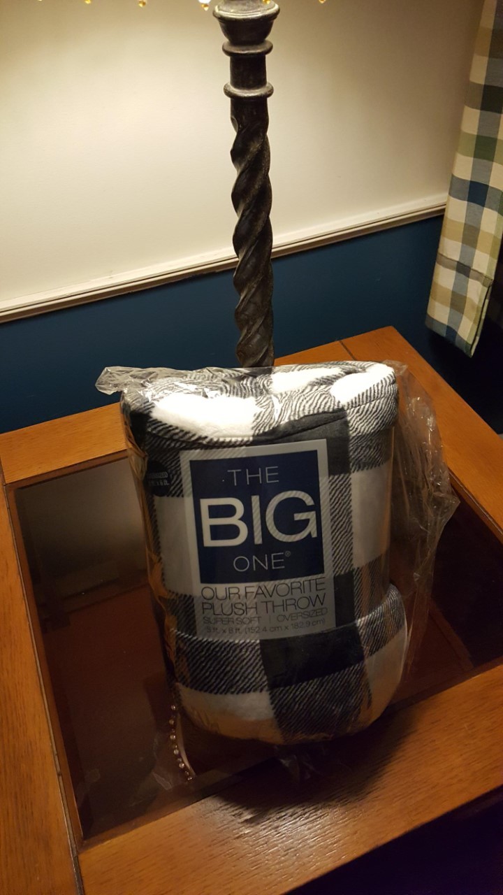 Big One oversize plus throw